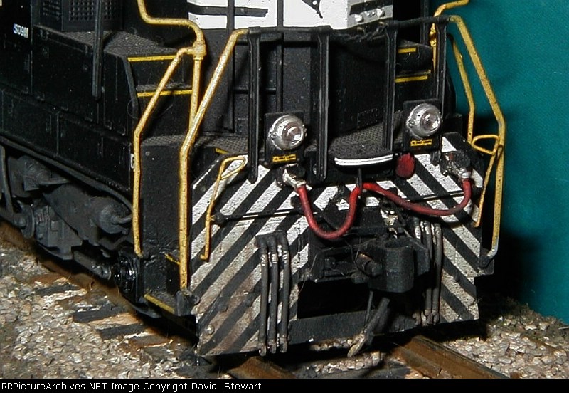 NS SD9M 54 (Front Pilot)